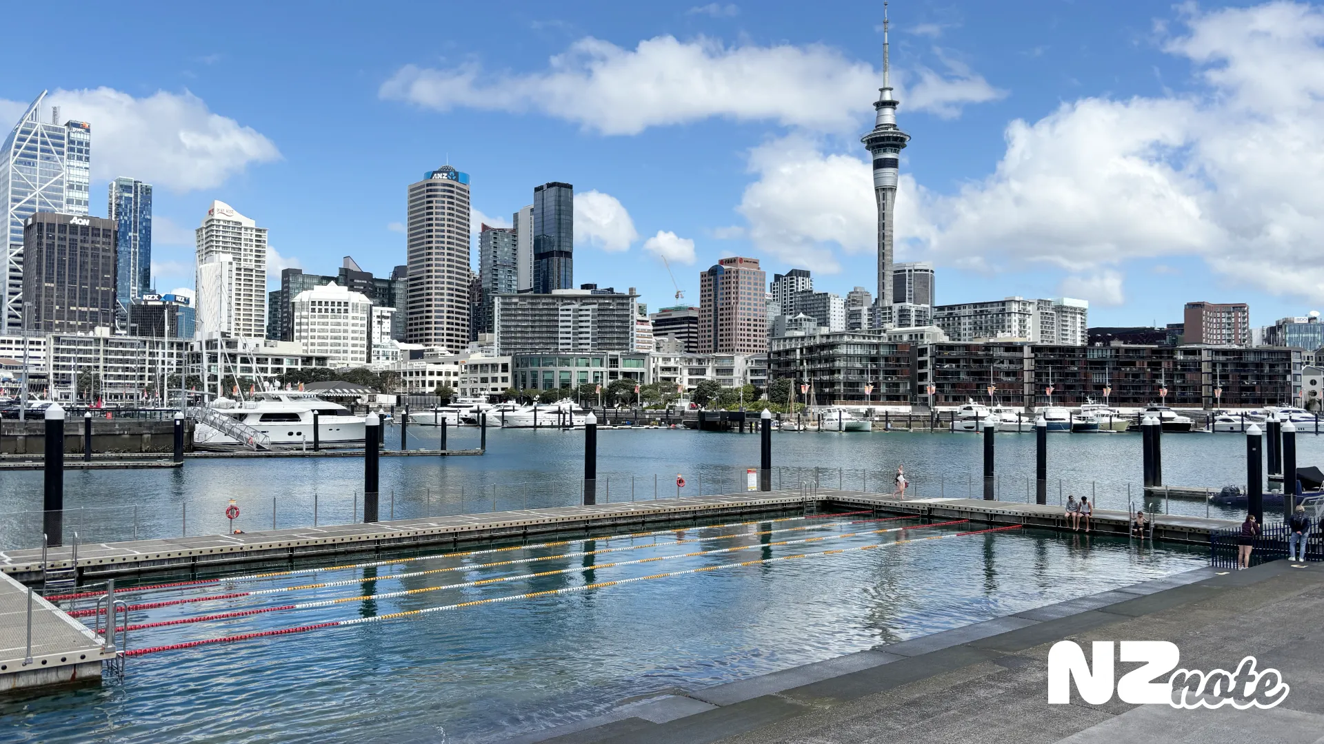 オークランドのど真ん中で泳げる！無料のハーバープールKaranga Plaza Harbour Pool - NZnote